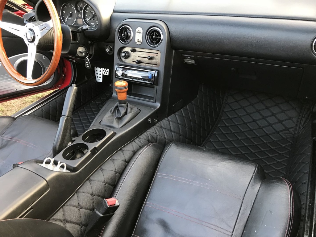 Quilted Floor mats (Premade material) For Miata NA/NB | CarbonMiata