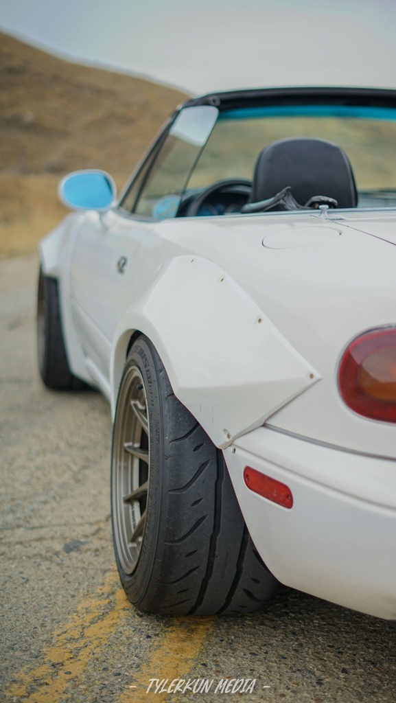 Widebody Kit (Overfenders + Bumper) For Miata NA | CarbonMiata