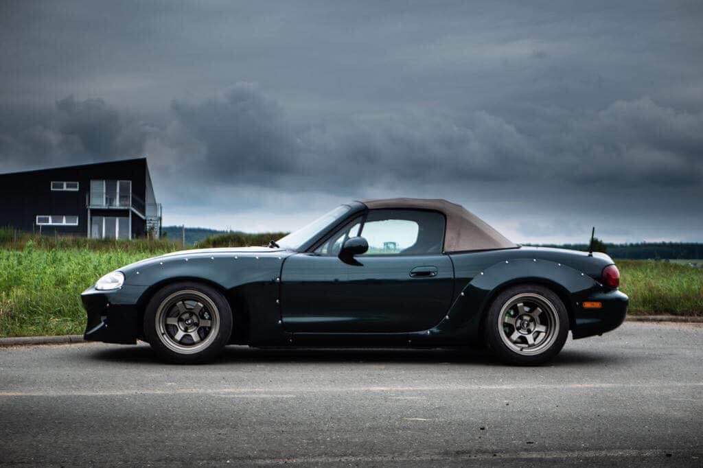 Widebody Kit (Overfenders + Bumper) For Miata NB | CarbonMiata