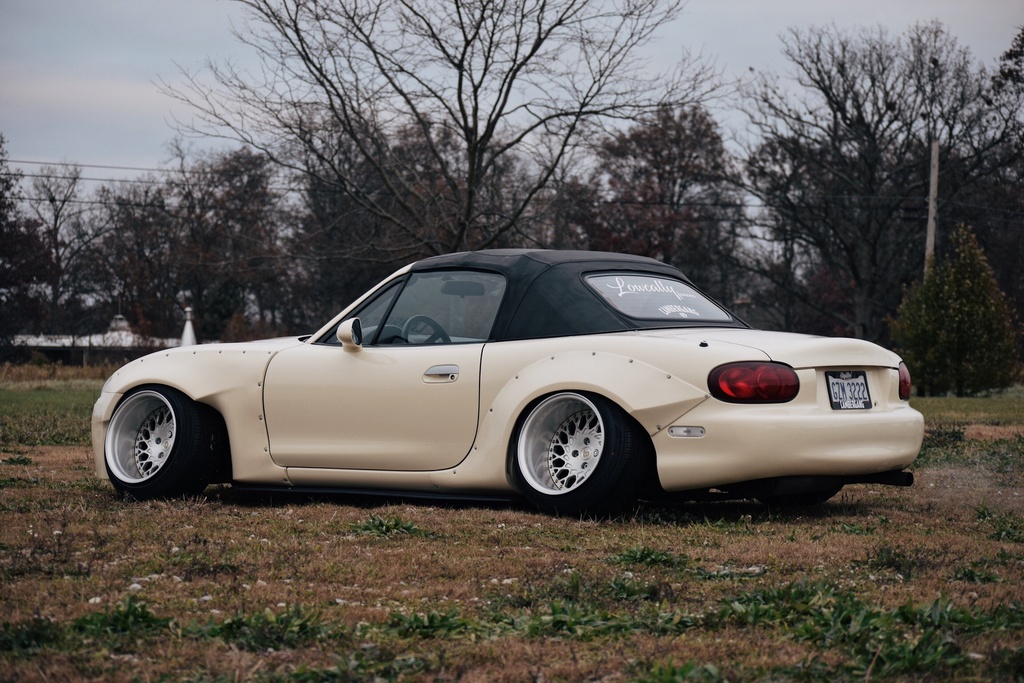 Widebody Kit (Overfenders + Bumper) For Miata NB | CarbonMiata
