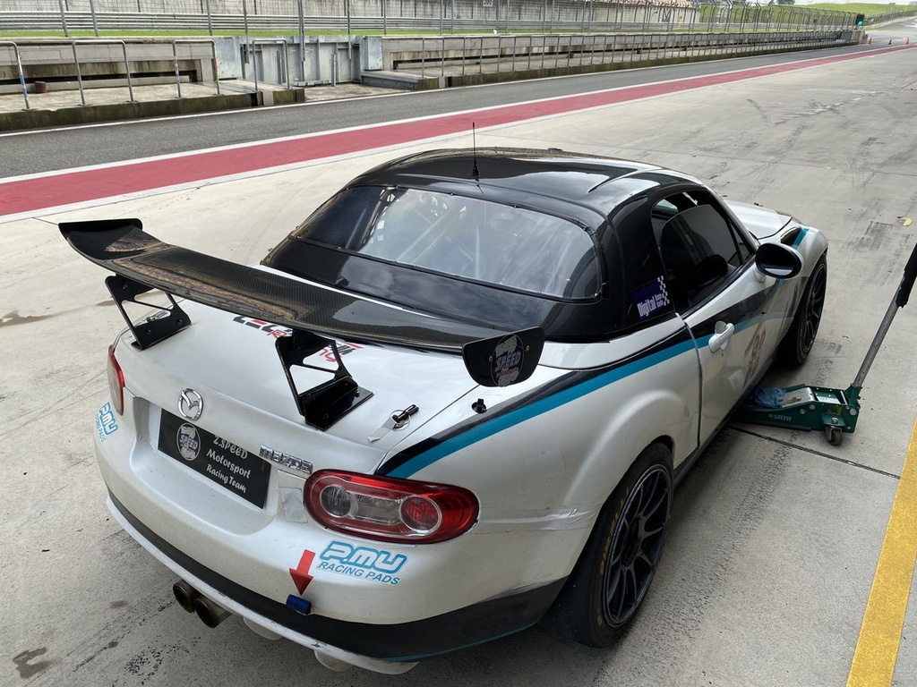 Hardtop (OEM Replica) For Miata NC (Soft Top) | CarbonMiata