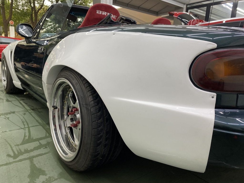 8 Pieces Wide Overfenders Kit (Type 3) For Miata NA | CarbonMiata