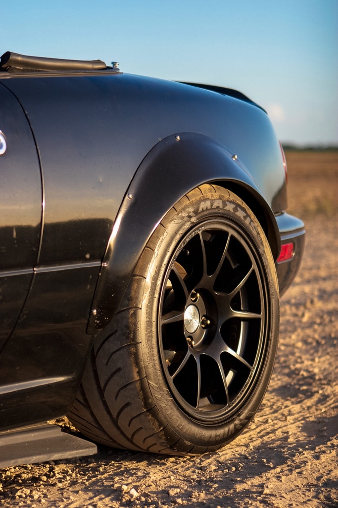 Fender Flares For Miata NA and NB | CarbonMiata