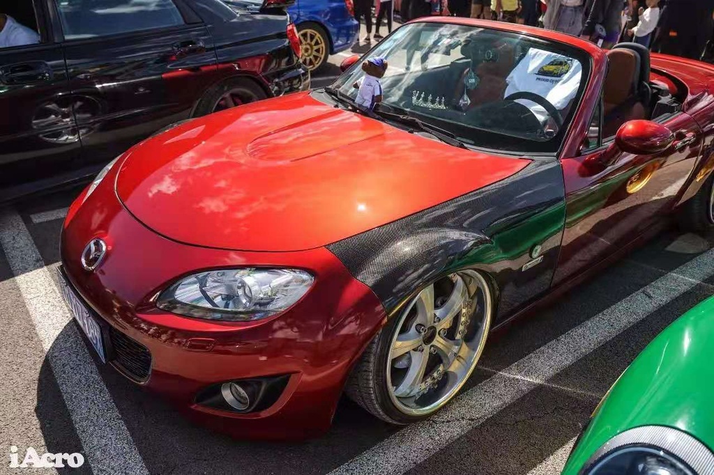 OEM Front Fenders For Miata NC | CarbonMiata